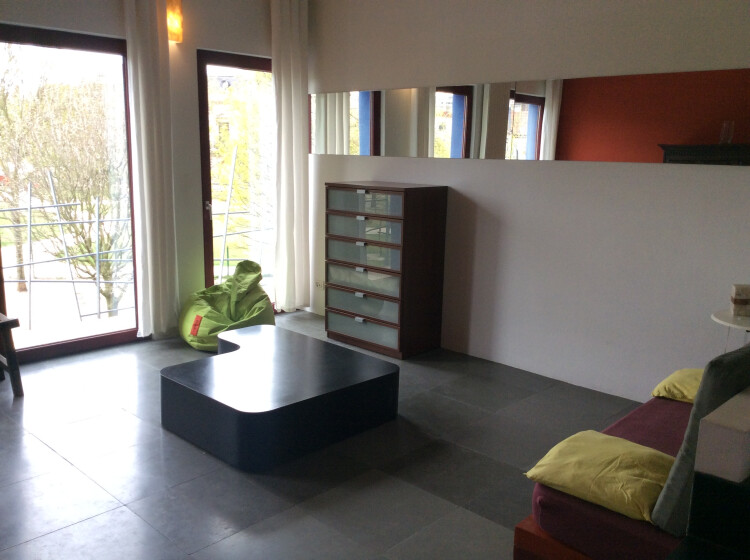 Studio in Antwerpen te huur: Mertensstraat, Borgerhout-intra muros ...