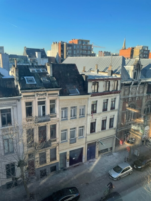 Studio in Antwerpen te huur: Van maerlantstraat, Amandus - Atheneum ...