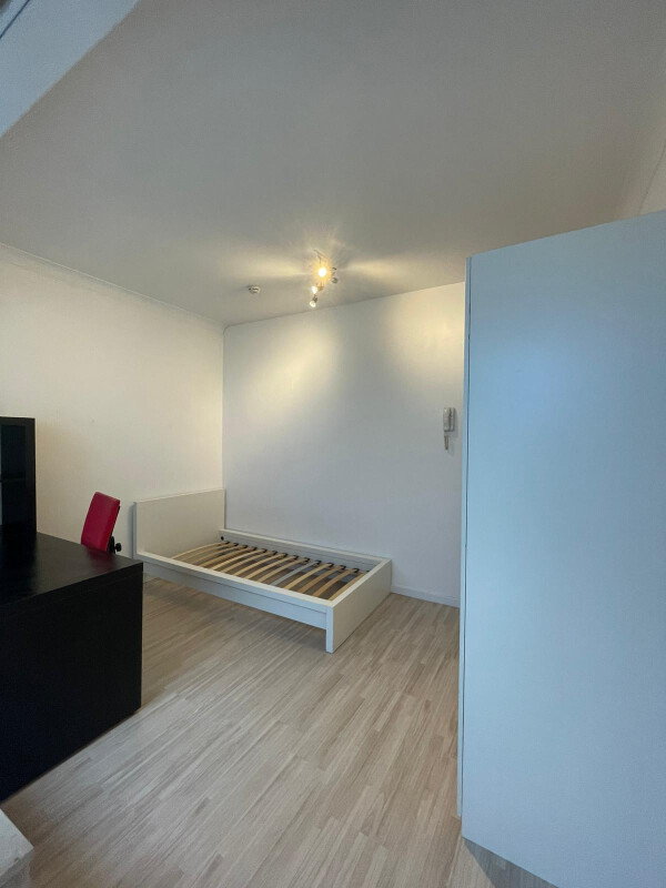 Studio in Antwerpen te huur: Augustijnenstraat, Antwerpen Zuid - Studio'sAntwerpen