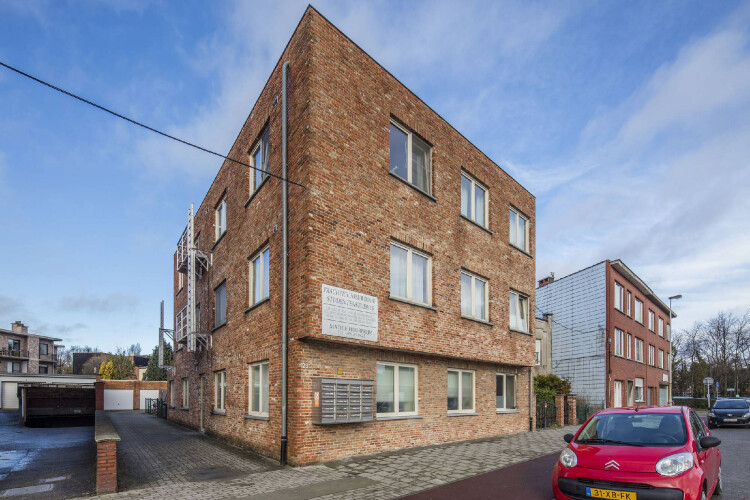 Studio in Antwerpen te huur: Sint-Bavostraat , Wilrijk-Centrum - Studio ...